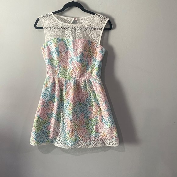 Lilly Pulitzer | Dresses | Lilly Pulitzer Morrison Lace Overlay Dress ...